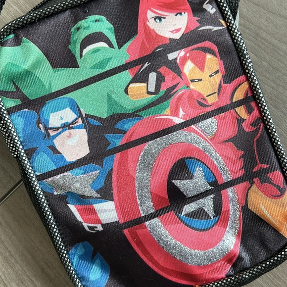 Marvel | Accessories | Marvel Avengers Zipper Pouch Adjustable Handle ...